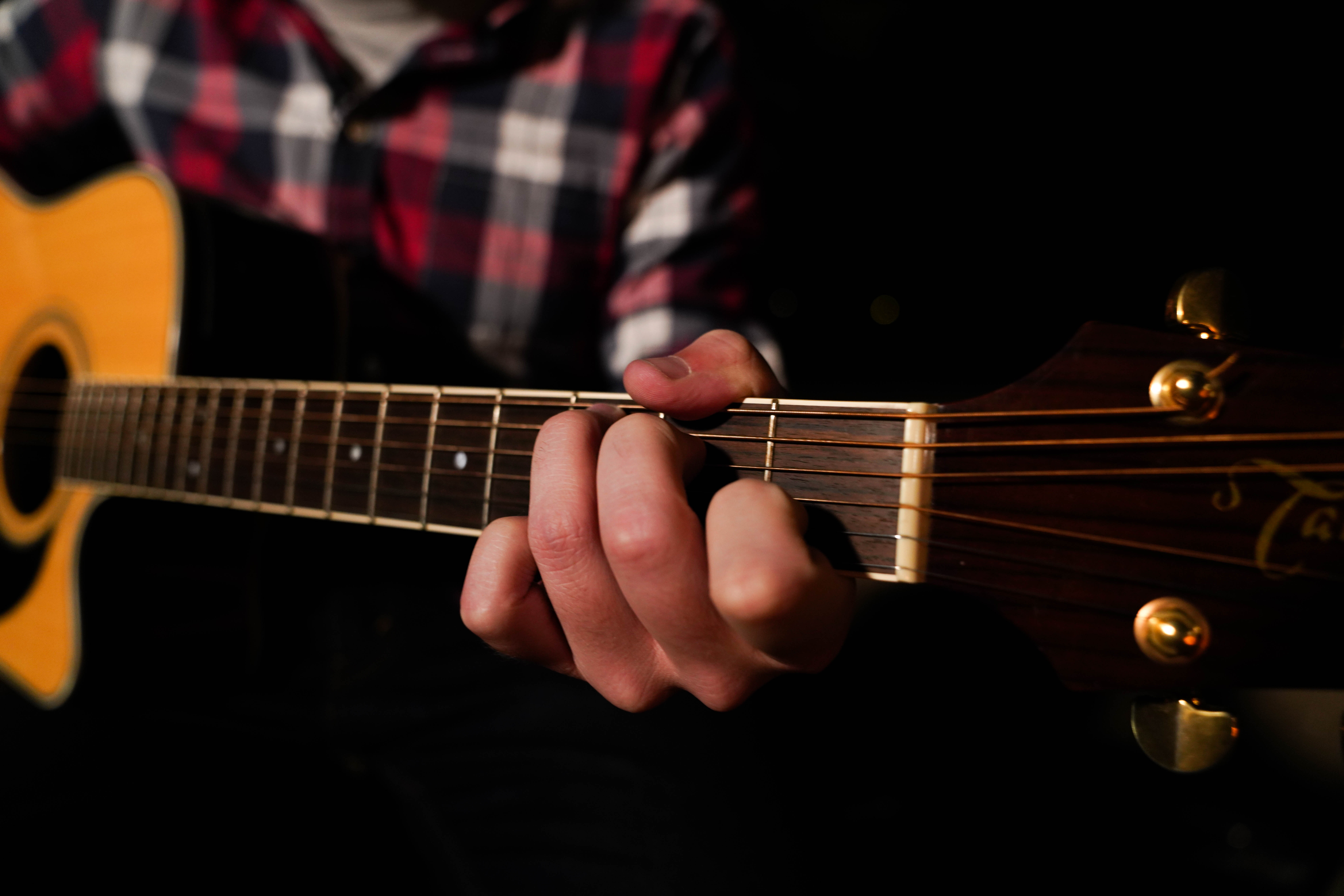 10 Fancy Guitar Chords For Beginners - Lessons