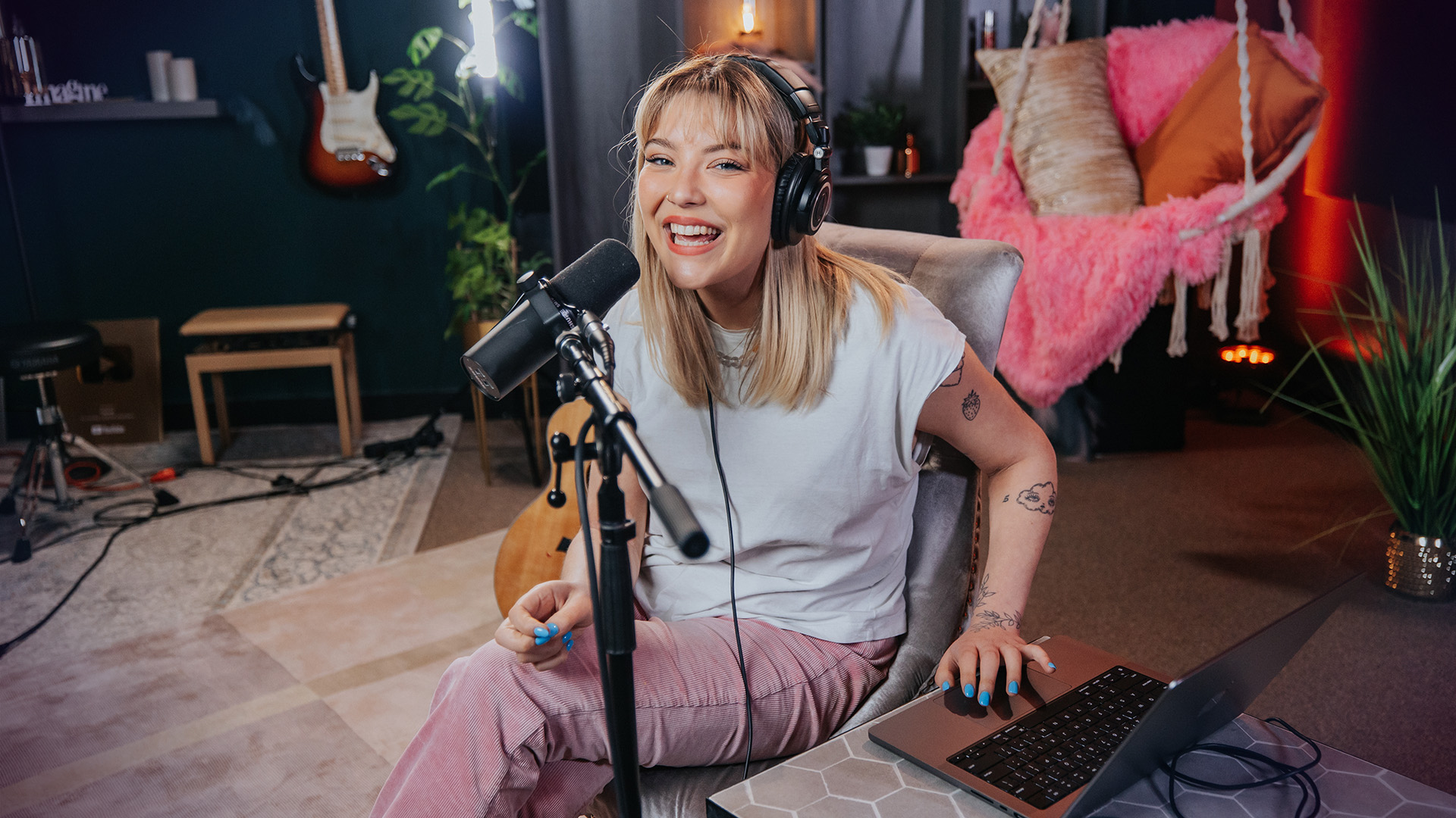 How To Record Your Voice The Easy Way The Chorus How To Record Your Voice The Easy Way The Chorus