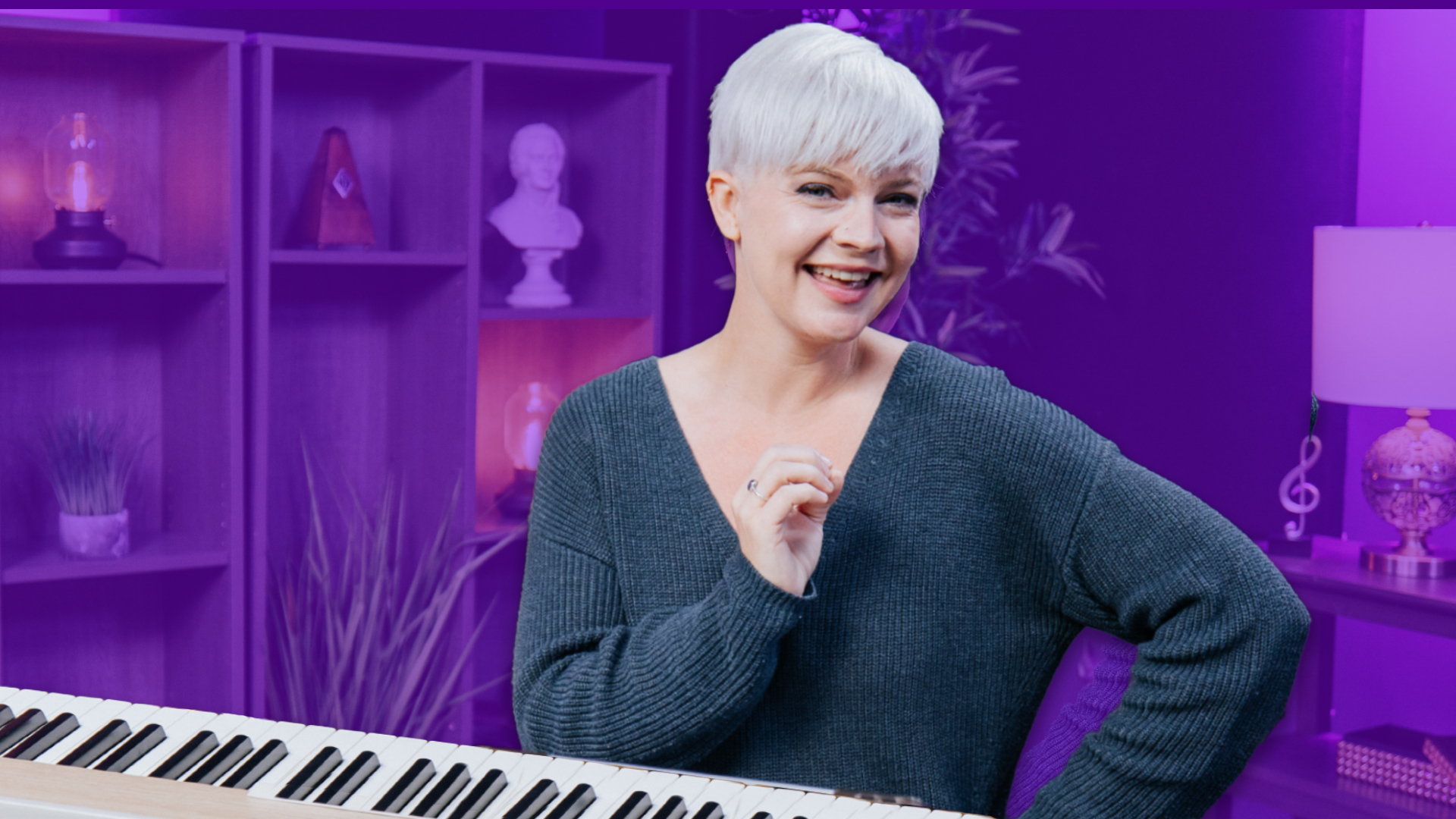 COMPLETE 10-Minute Vocal Warm UP - The Chorus