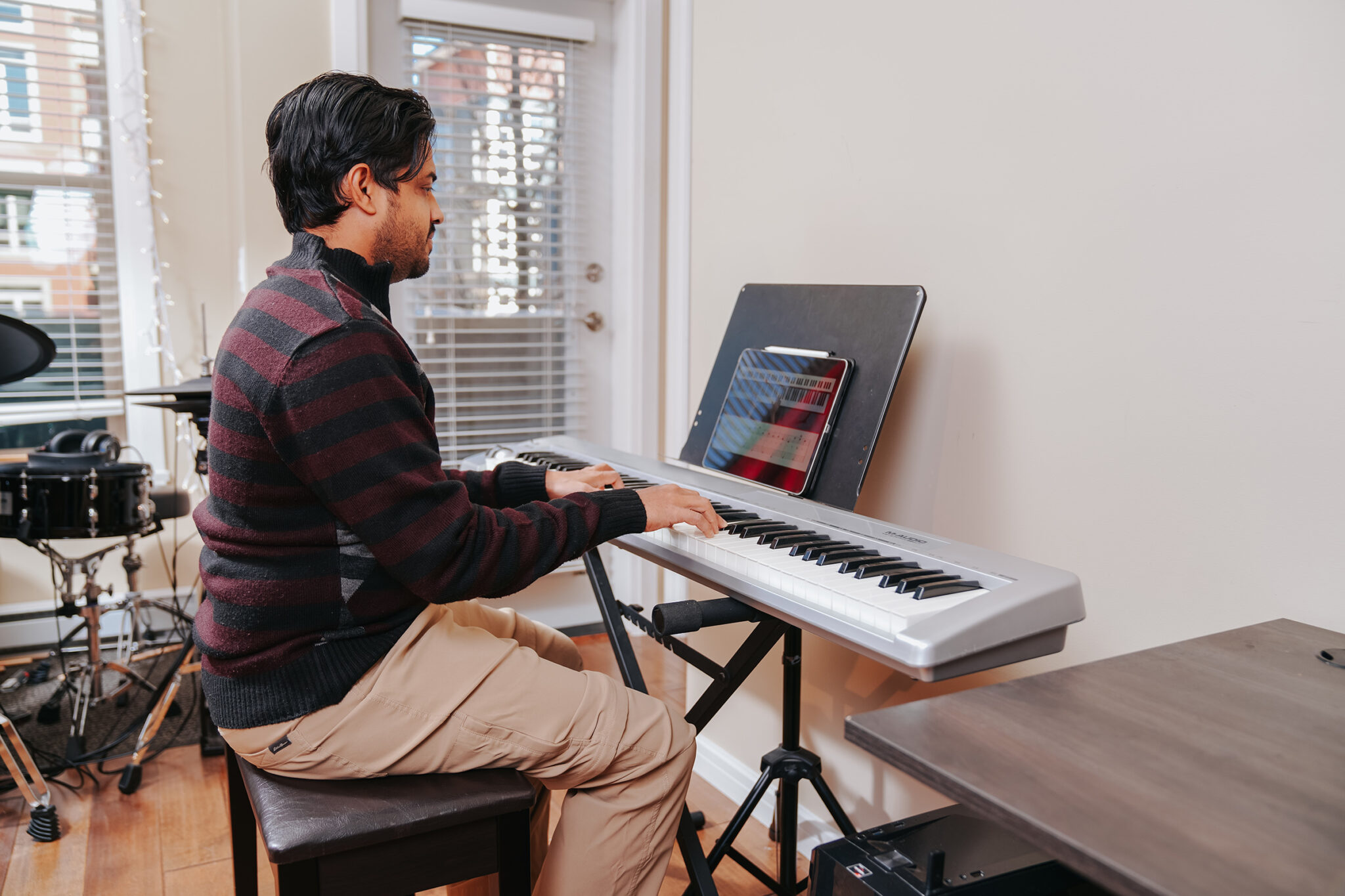 Keyboard vs. Piano: Which should you choose? | Pianote